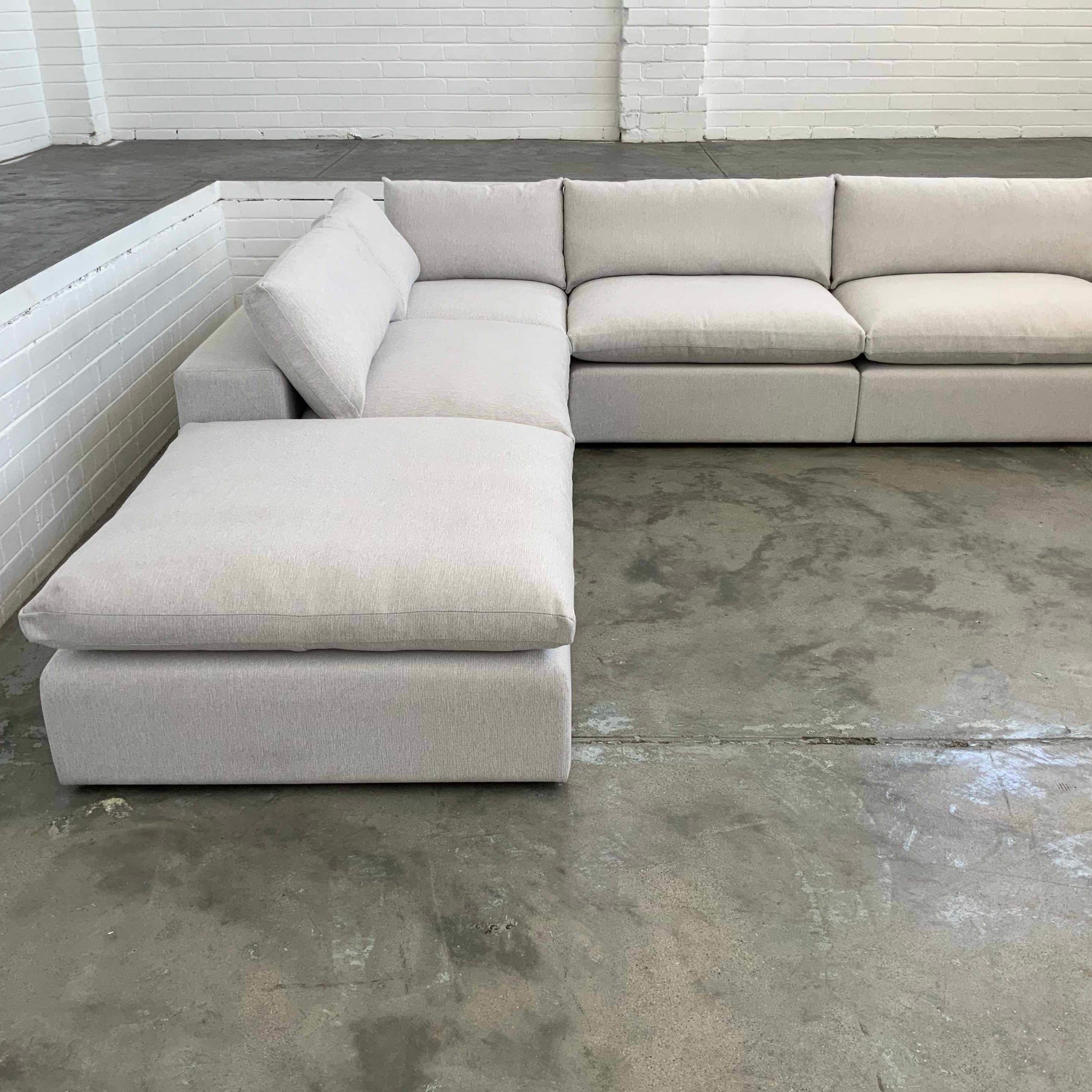STRATUS MODULAR SOFA | VALUE RANGE FABRICS | MULTIPLE SIZES AND OPTION ...